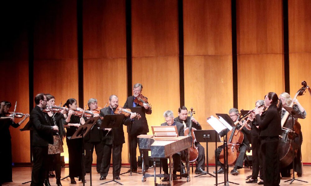 Meet Anthony Pullen Shaw: Everything About Angela Lansbury’s Son ...